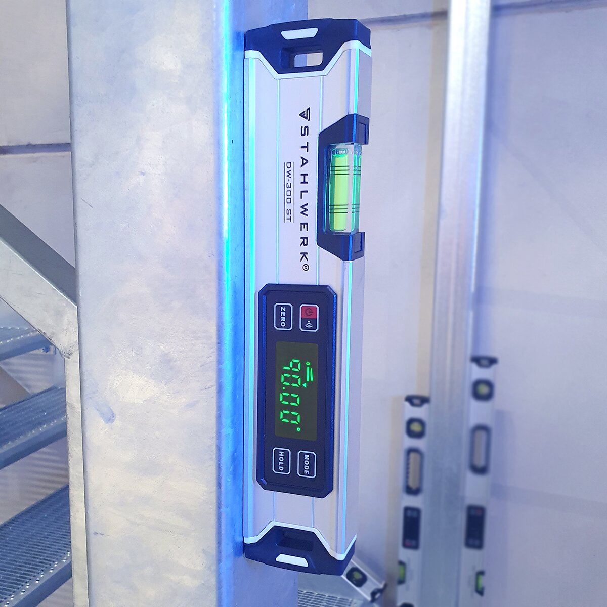 STAHLWERK Digitalt vattenpass 300 mm Vattenpass i aluminium Magnetisk ...